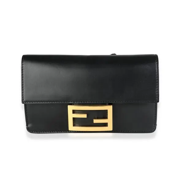 Fendi Calfskin Flat Baguette With Strap - Black