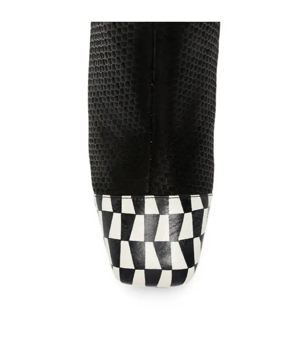 Chie Mihara Square-toe Ankle Boots