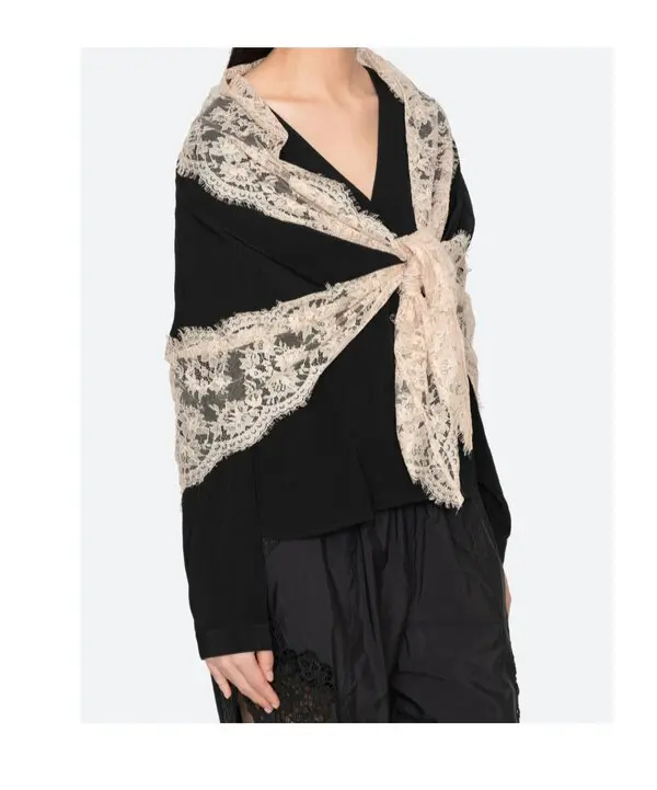Sea Lace-trim Blouse