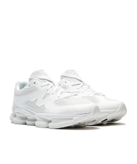 NEW BALANCE Round Toe Lace-up Sneakers - No
