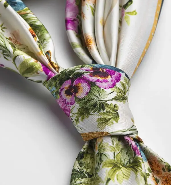 Dior Dioriviera Toile De Jouy Floral Garden 90 Square Scarf - Multicolor