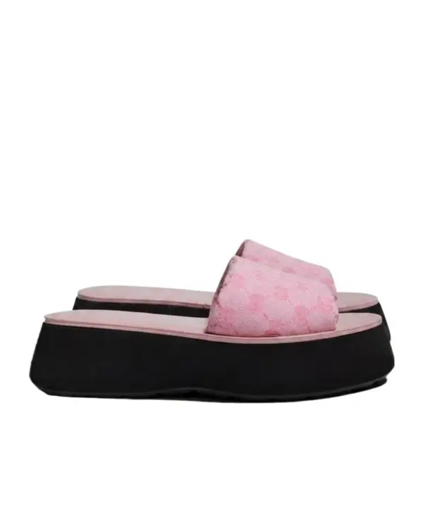 Gucci Flatform Slide Sandals - Pink