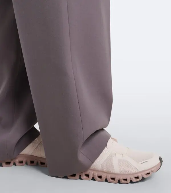 On Cloud 6 Running Sneakers