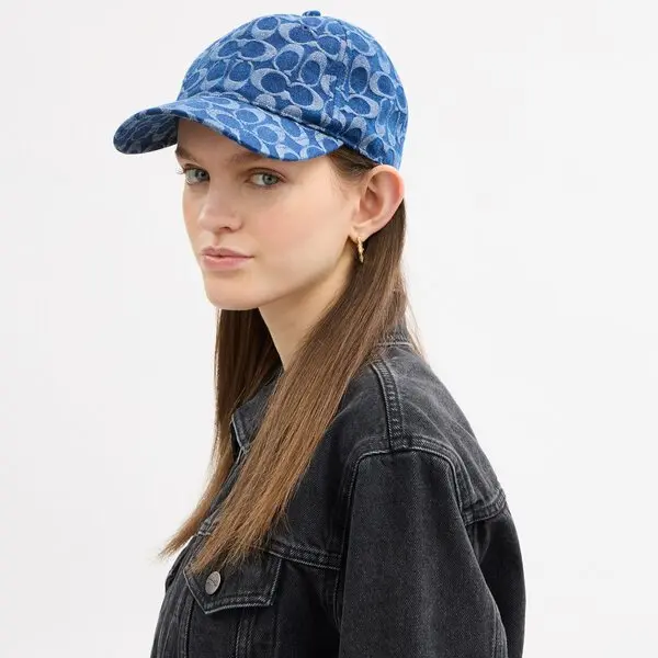 COACH OUTLET Signature Baseball Hat