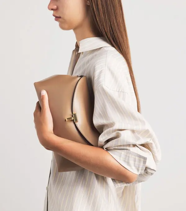 TOTEME T-lock Clutch Bag - Beige