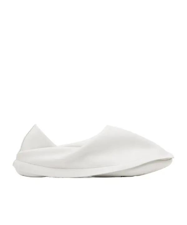 Issey Miyake X Camper Collaboration Peu Form Loafers - White