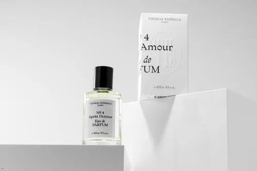 THOMAS KOSMALA No 4apres Lamour
