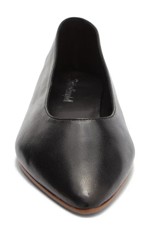 Jeffrey Campbell Vespa Pointed Toe Flat - Black Tan Stack