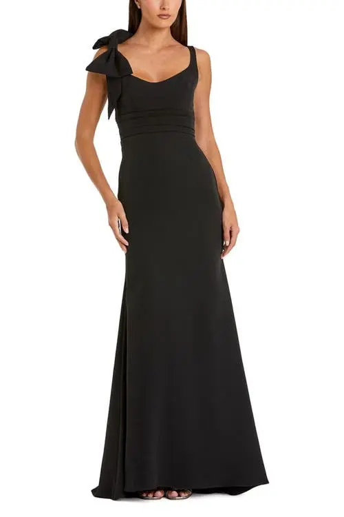 Mac Duggal Petite Scoop Neck Bow Detail Sleeveless Crepe Gown - Black