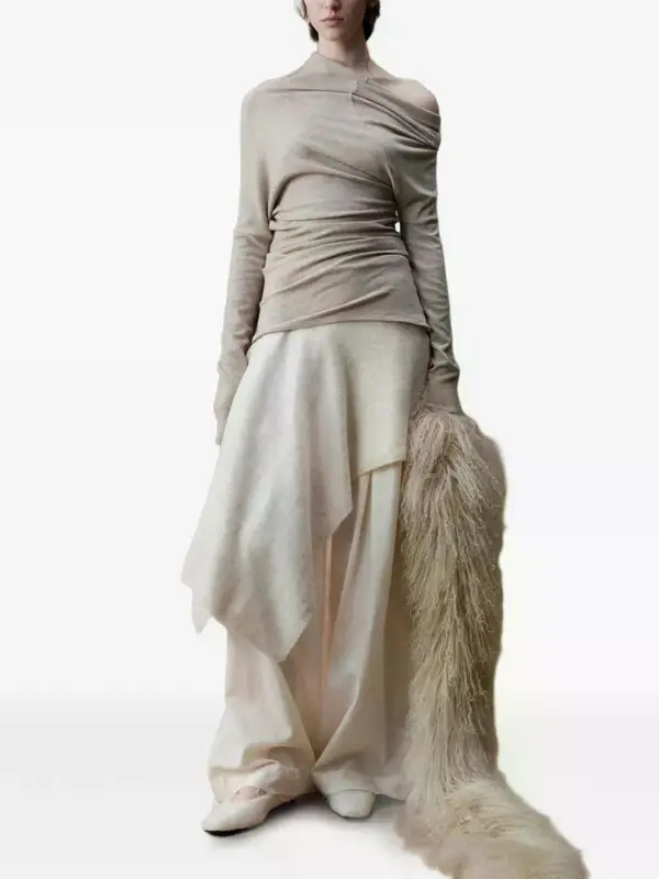 ELYWOOD Asymmetric Draped Off-shoulder Long-sleeved T-shirt - Neutrals