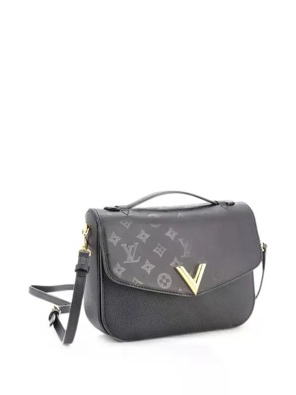 LOUIS VUITTON Very Messenger Monogram Leather Shoulder Bag - Black