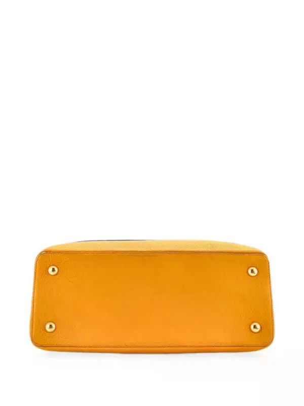 LOUIS VUITTON Capucines Satchel Bag Mm - Yellow