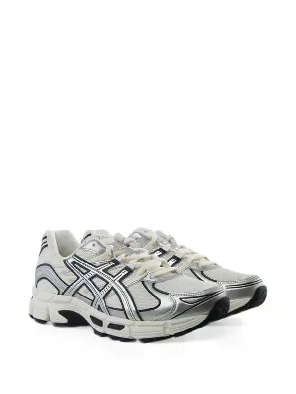 Asics Gel-stratus Mc Mesh Panel Sneakers - White