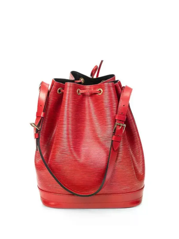 LOUIS VUITTON Epi Noe Gm Bucket Bag