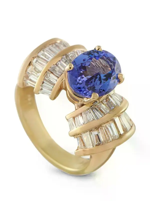 LB EXCLUSIVE Tanzanite And Diamond Ring