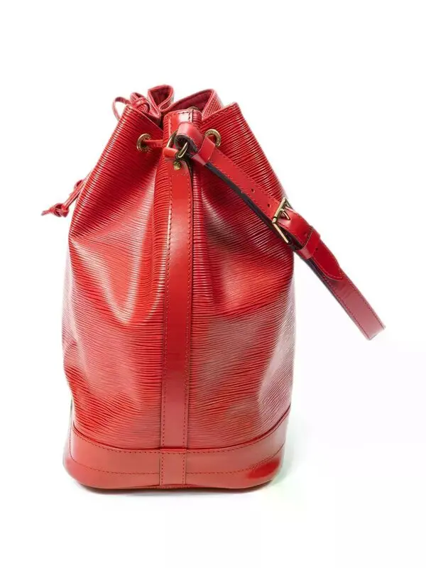 LOUIS VUITTON Noe Gm Bucket Bag