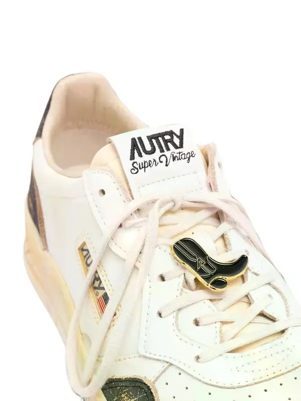 AUTRY Super Vintage Panelled Sneakers