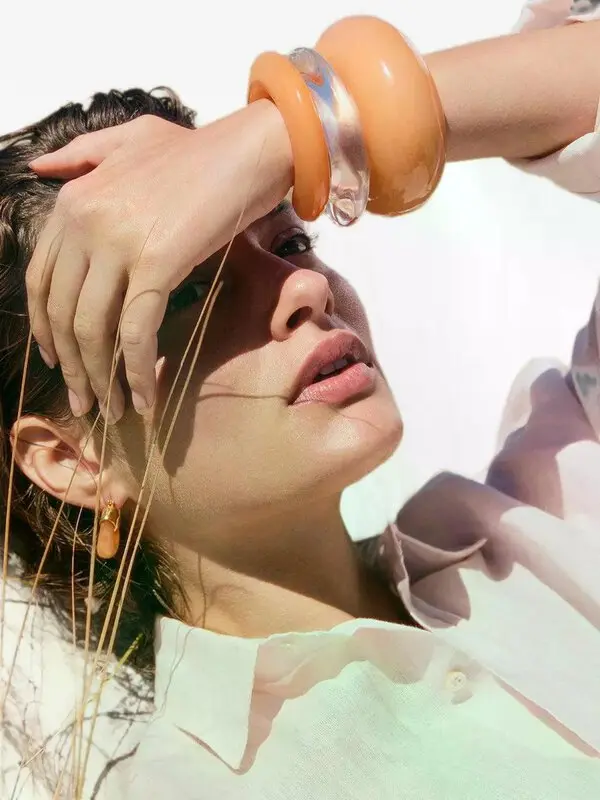 LIZZIE FORTUNATO Tangerine Arc Cuff Bracelet - Orange