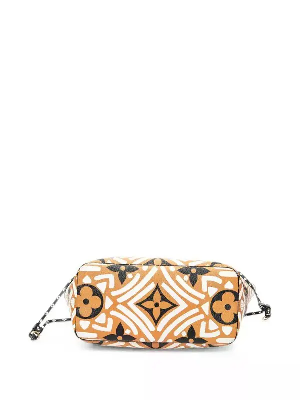LOUIS VUITTON Mm Neverfull Giant Monogram Tote Bag - Orange