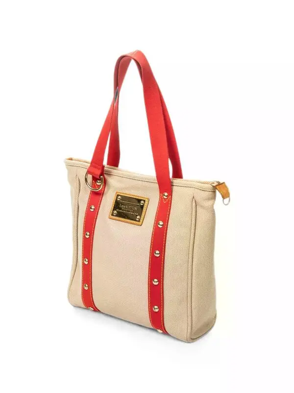LOUIS VUITTON Mm Antigua Shoulder Bag - Neutrals
