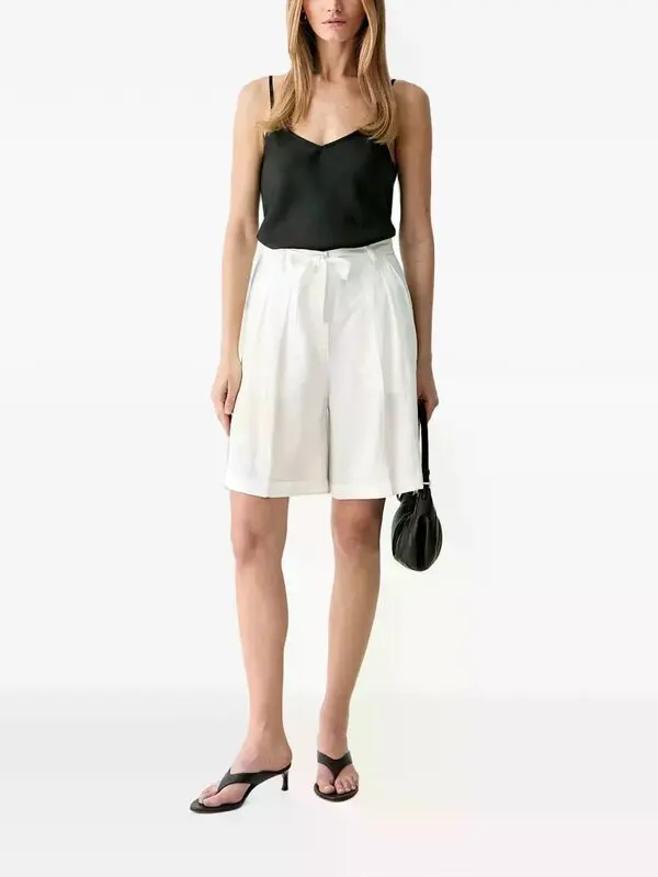 VICOLO Tie-waist Pleated Shorts