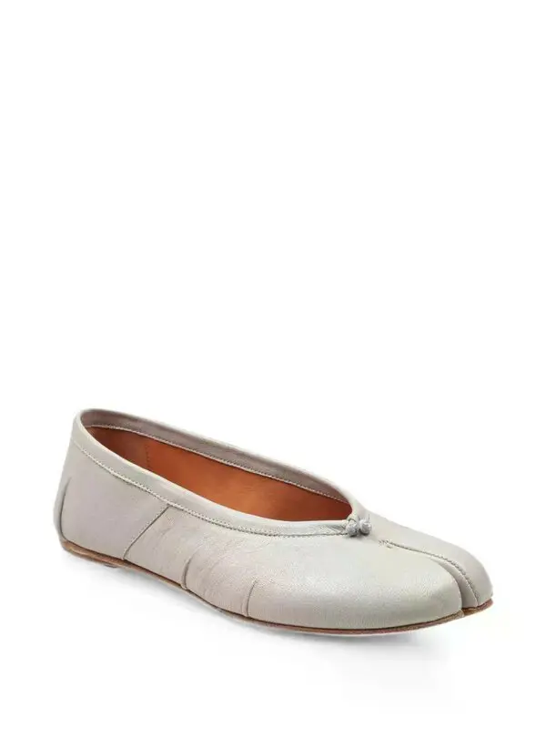 MAISON MARGIELA Tabi Ballet Flats - Neutrals