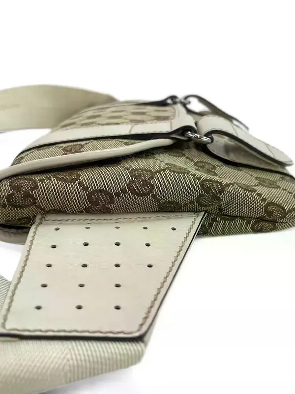 Gucci Gg Canvas Belt Bag - Neutrals