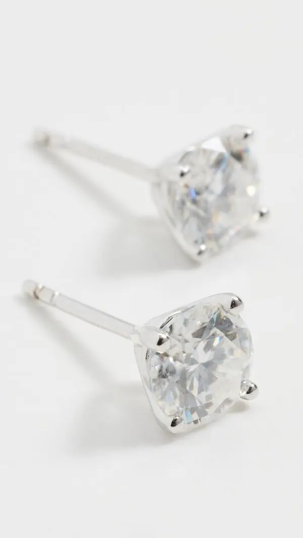 HEAVEN MAYHEM Moissanite Stud Earrings