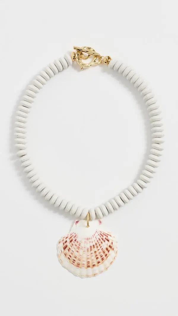 LOGAN TAY Carolina Shell Necklace