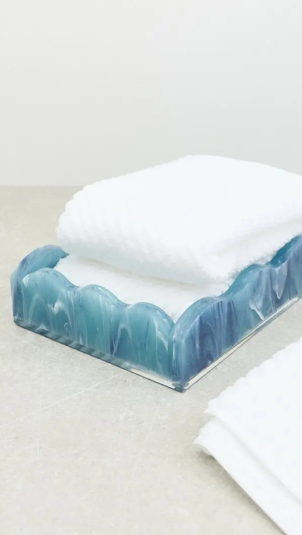 TIZO DESIGN Lucite Marbleized Guest Towel Tray