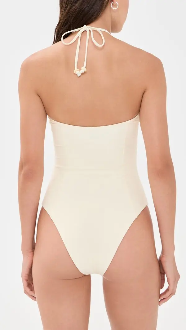 Devon Windsor Leighton Piece