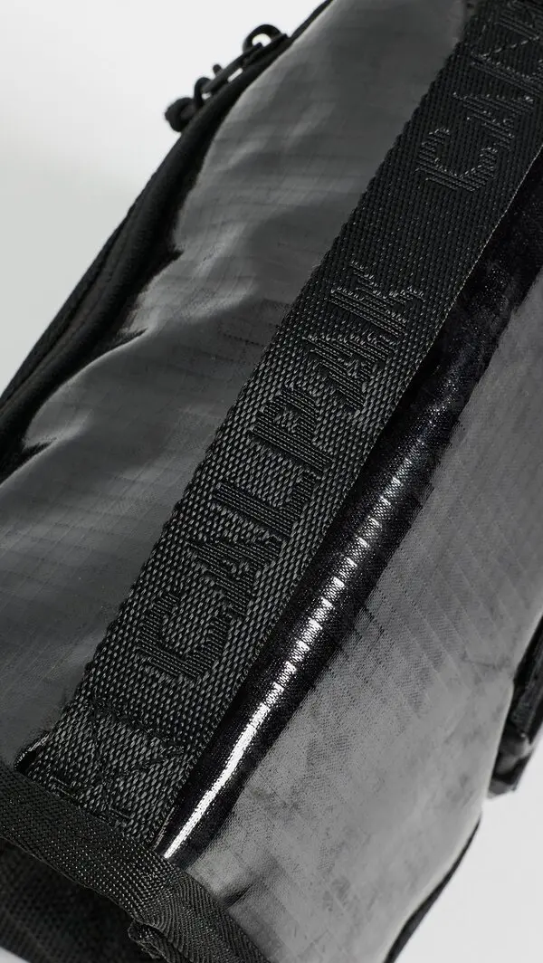 CALPAK Terra Hanging Toiletry Bag