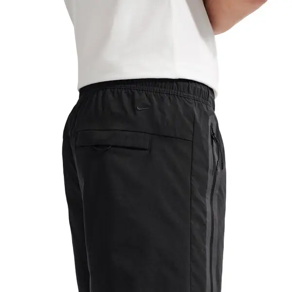 Nike Tech Woven Shorts - Black