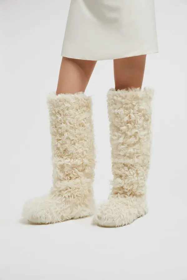 Moncler Beverly High Shearling Boots