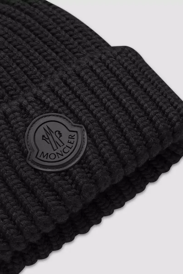 Moncler Logo Patch Beanie