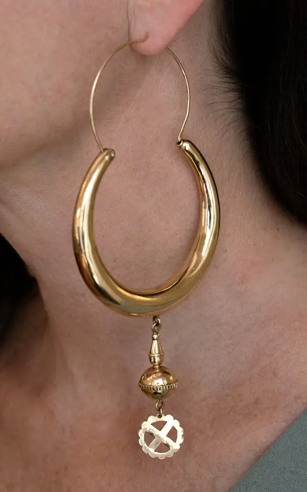 MAHNAZ COLLECTION 9k Yellow Neapolitan Hoop Earrings