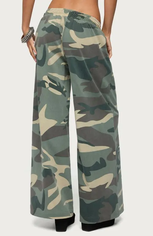 EDIKTED Allen Camo Wide Leg Sweatpants