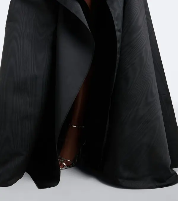 Safiyaa Anneline Ruffled Strapless Gown