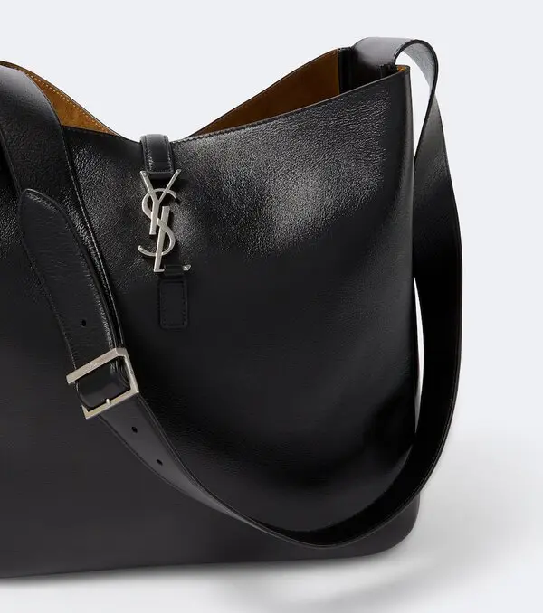 Saint Laurent Le 5 � 7 Maxi Leather Shoulder Bag