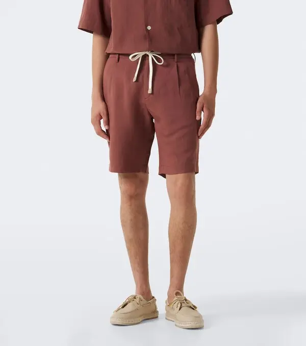Eleventy Bermuda Shorts - Red