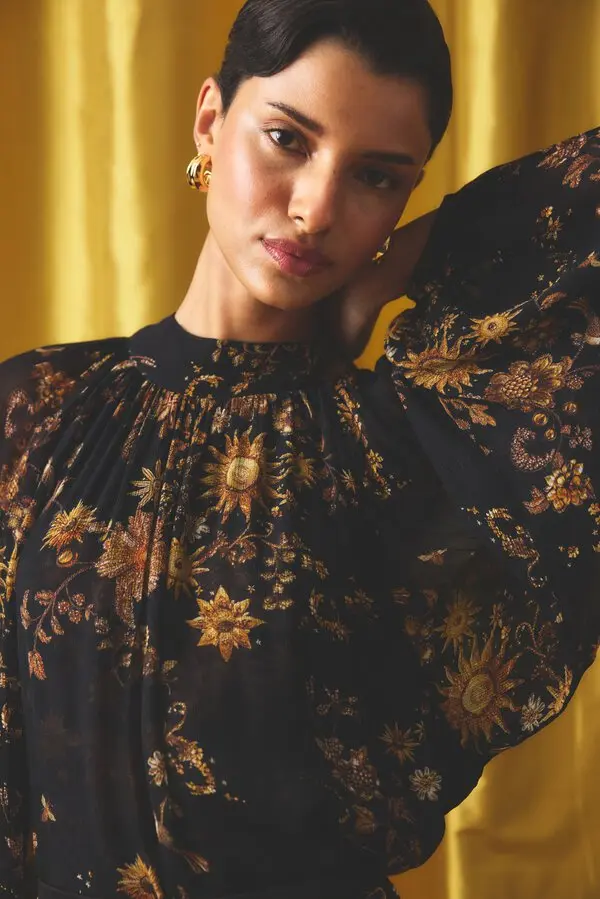MARIE OLIVER Scottie Top