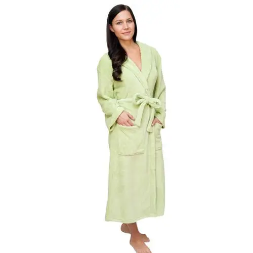 WRAPPED IN A CLOUD Plush Robe - Green