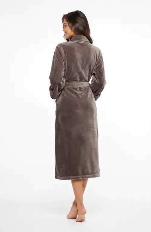 WRAPPED IN A CLOUD Plush Robe - Silver