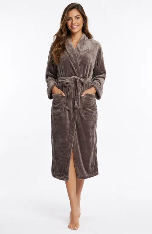 WRAPPED IN A CLOUD Plush Robe - Silver