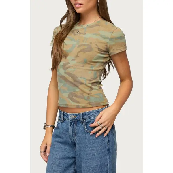 EDIKTED Chasidy Graphic T-shirt - Sage