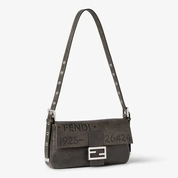 Fendi Baguette® 26424