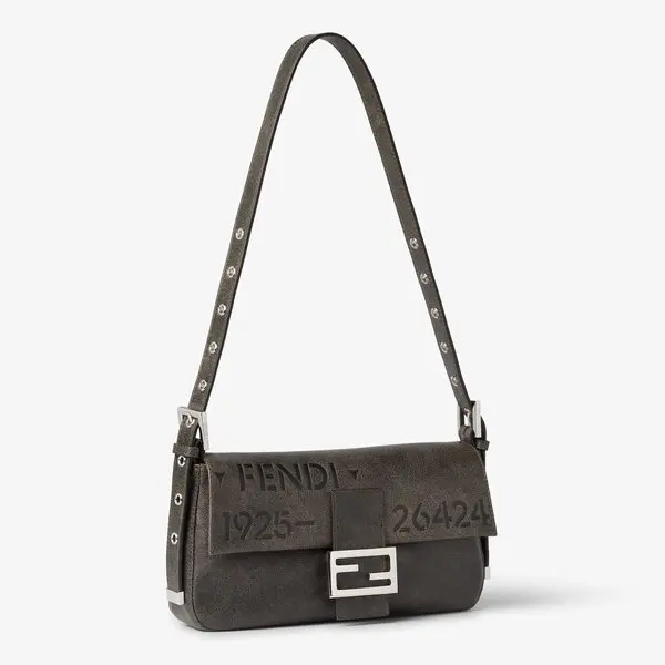 Fendi Baguette® 26424