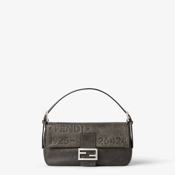 Fendi Baguette® 26424