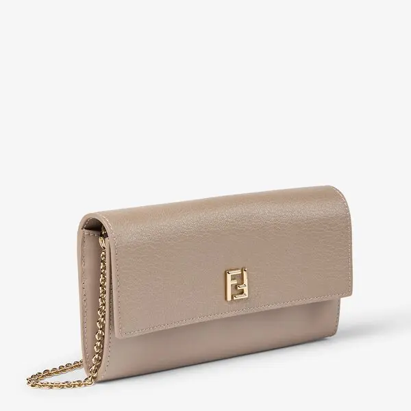 Fendi Ff Continental With Chain - Grey
