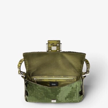 Fendi Baguette® 26424